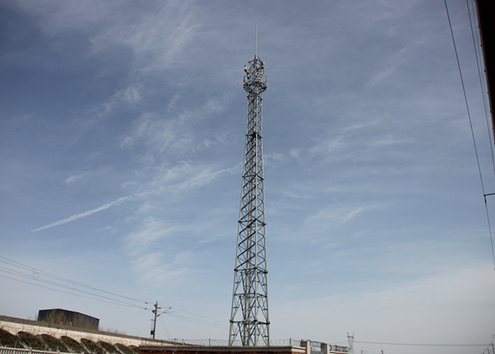 60m Self Supporting Lattice Steel Towers Three Legged For Telecommunication